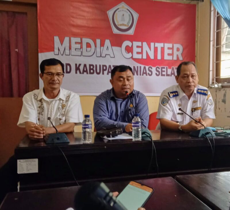 Rp 21,1 Milyar Pembangunan Bandara Silambo Nisel, Diduga Pembohongan Publik